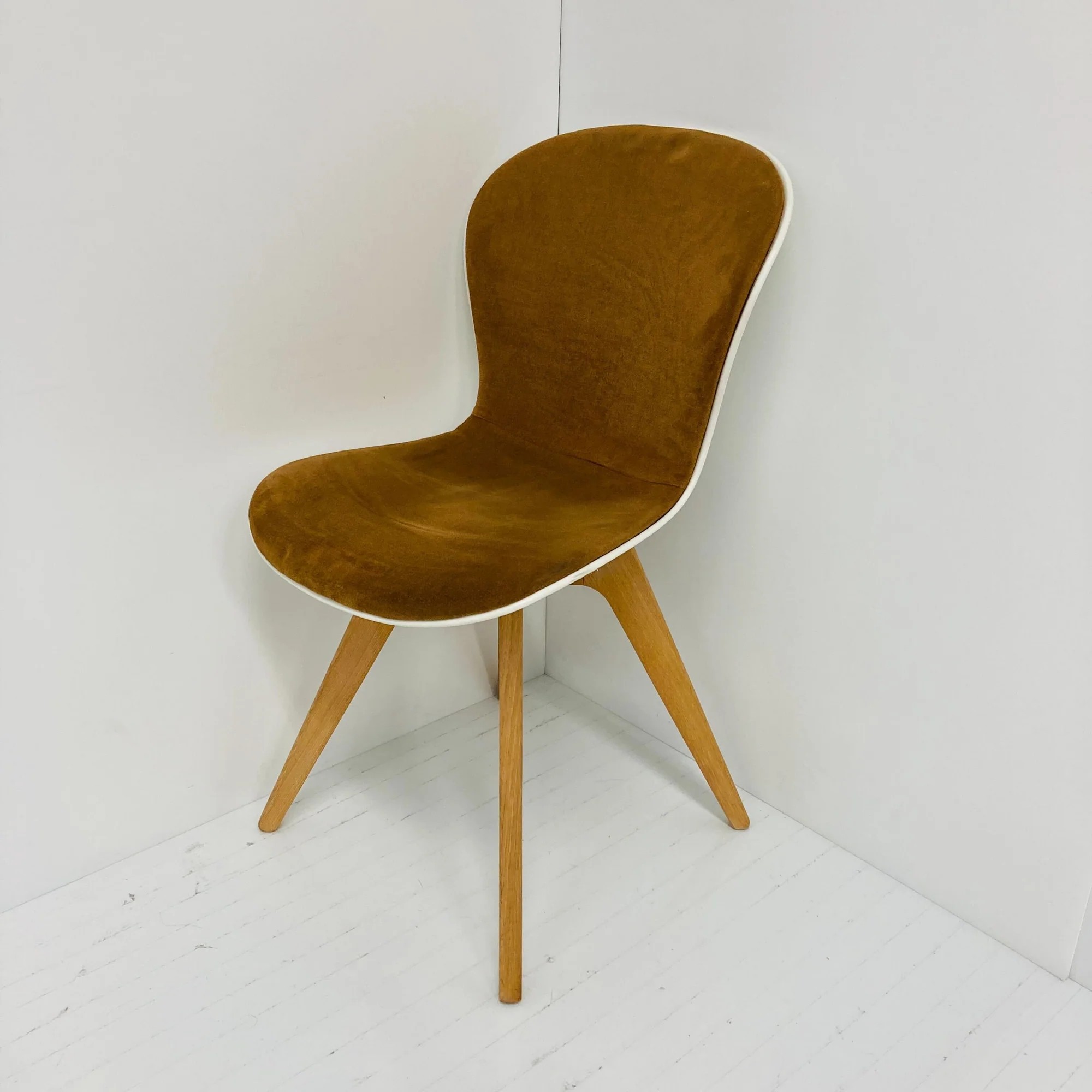 【Kaggレンタル】オフィス家具をさらにお気軽に。中古レンタル始めました - Kagg.jp